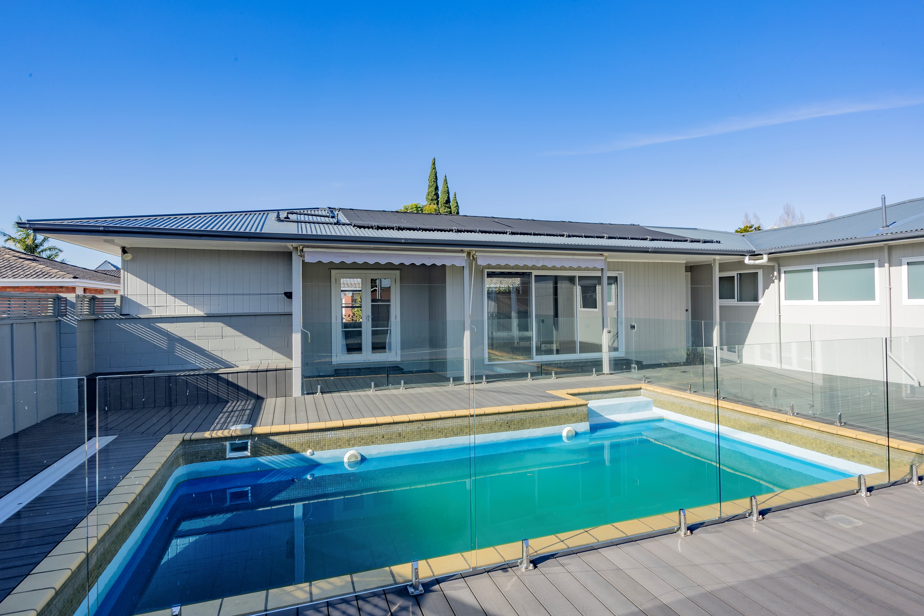 The one you've been waiting for!! Stunning relocatable home! #Mil ...